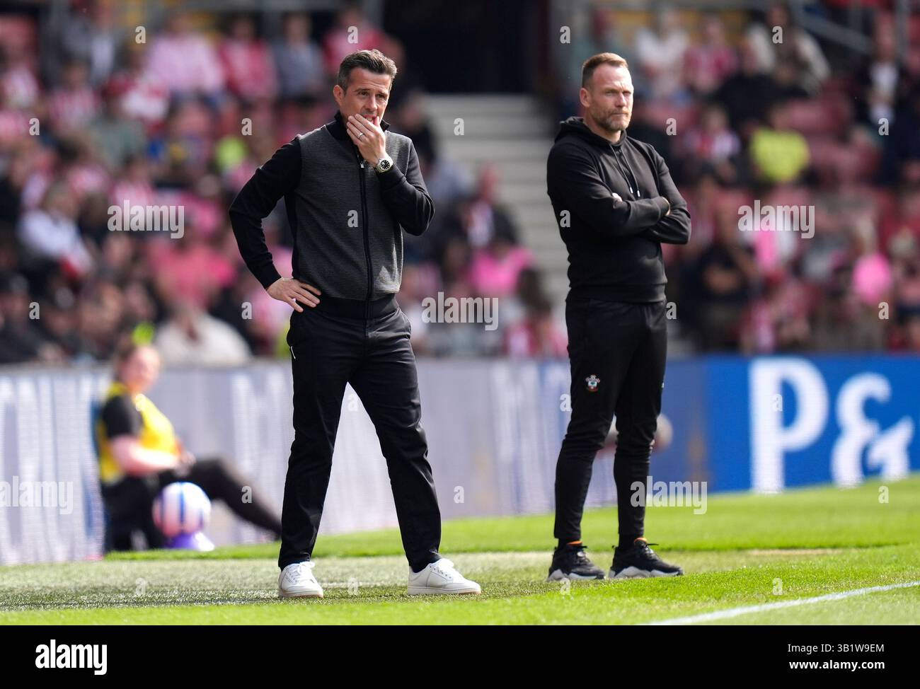 Fulham manager Marco Silva (left) and Southampton interim manager Simon ...