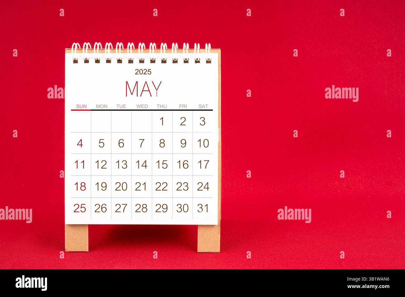 May 2025 simple calendar hi-res stock photography and images - Alamy