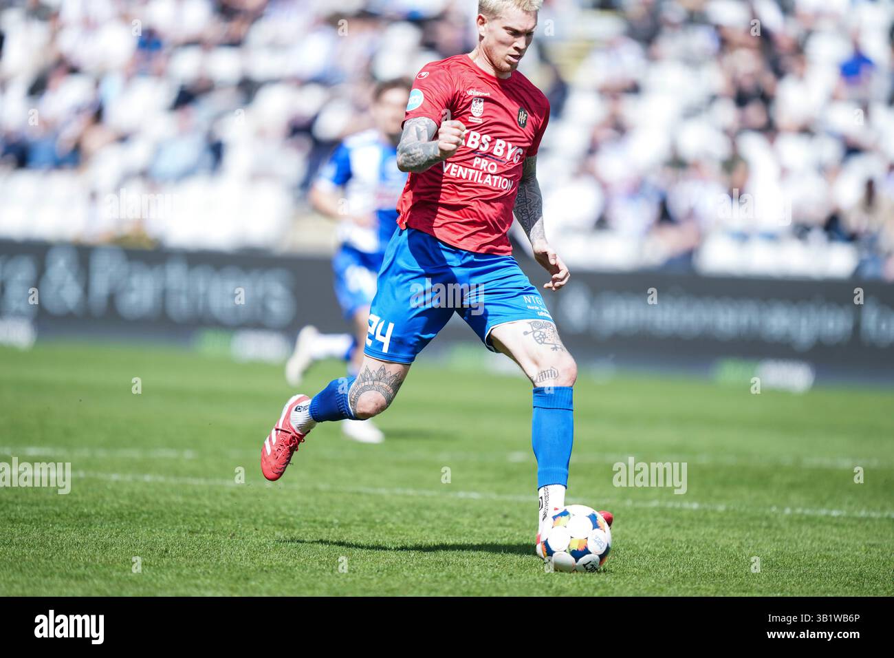 Odense, Denmark. 26th Apr, 2025. Simon Makienok from Hvidovre during ...