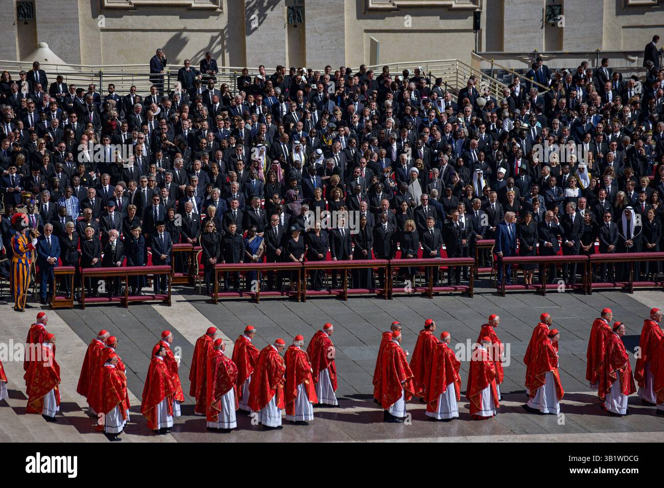 Vatican, Vatican. 26th Apr, 2025. Heads of State and Government attend ...