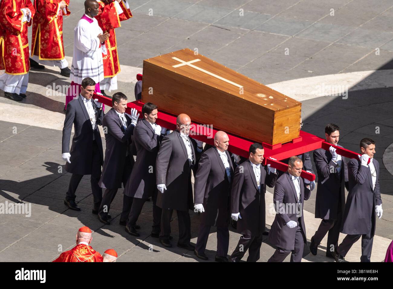 il Funerale di Papa Francesco si è svolto presso la Basilica di San ...