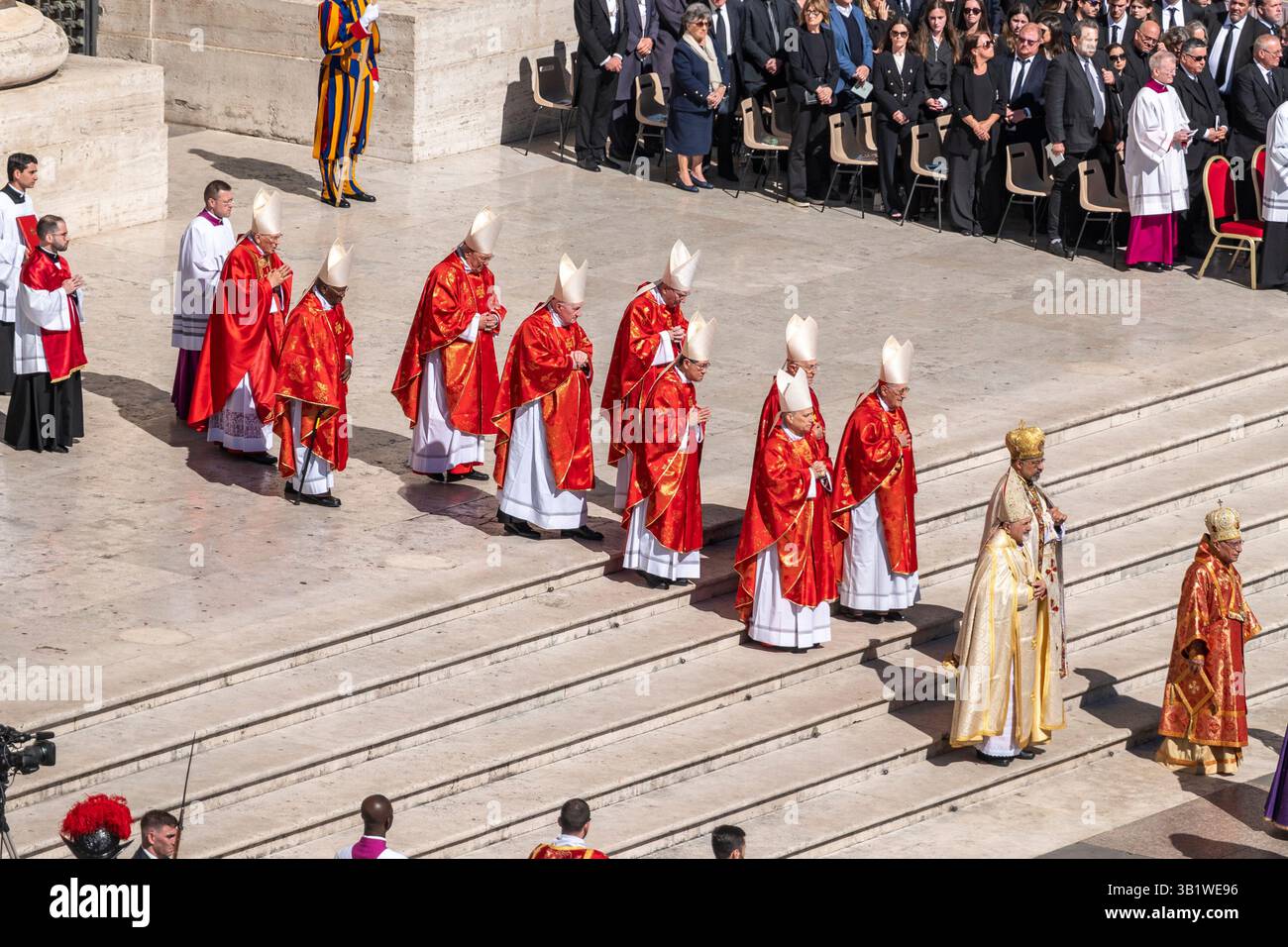 il Funerale di Papa Francesco si è svolto presso la Basilica di San ...