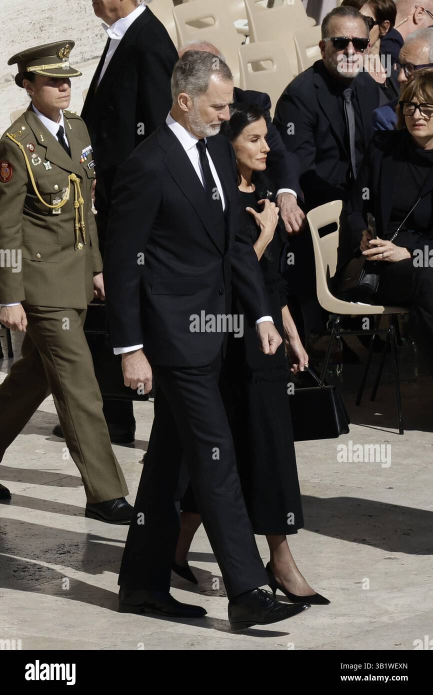 News - Funeral Mass of the Holy Father Francis Spain s King Felipe VI ...