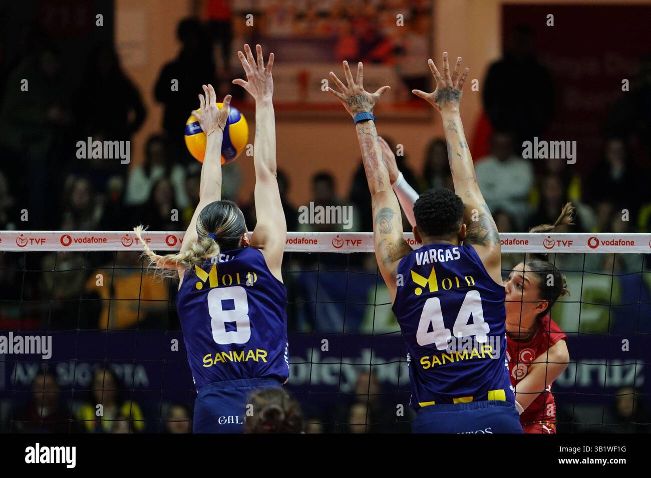 ISTANBUL, TURKIYE - APRIL 12, 2025: Asli Kalac and Melissa Vargas in action during Fenerbahce ...