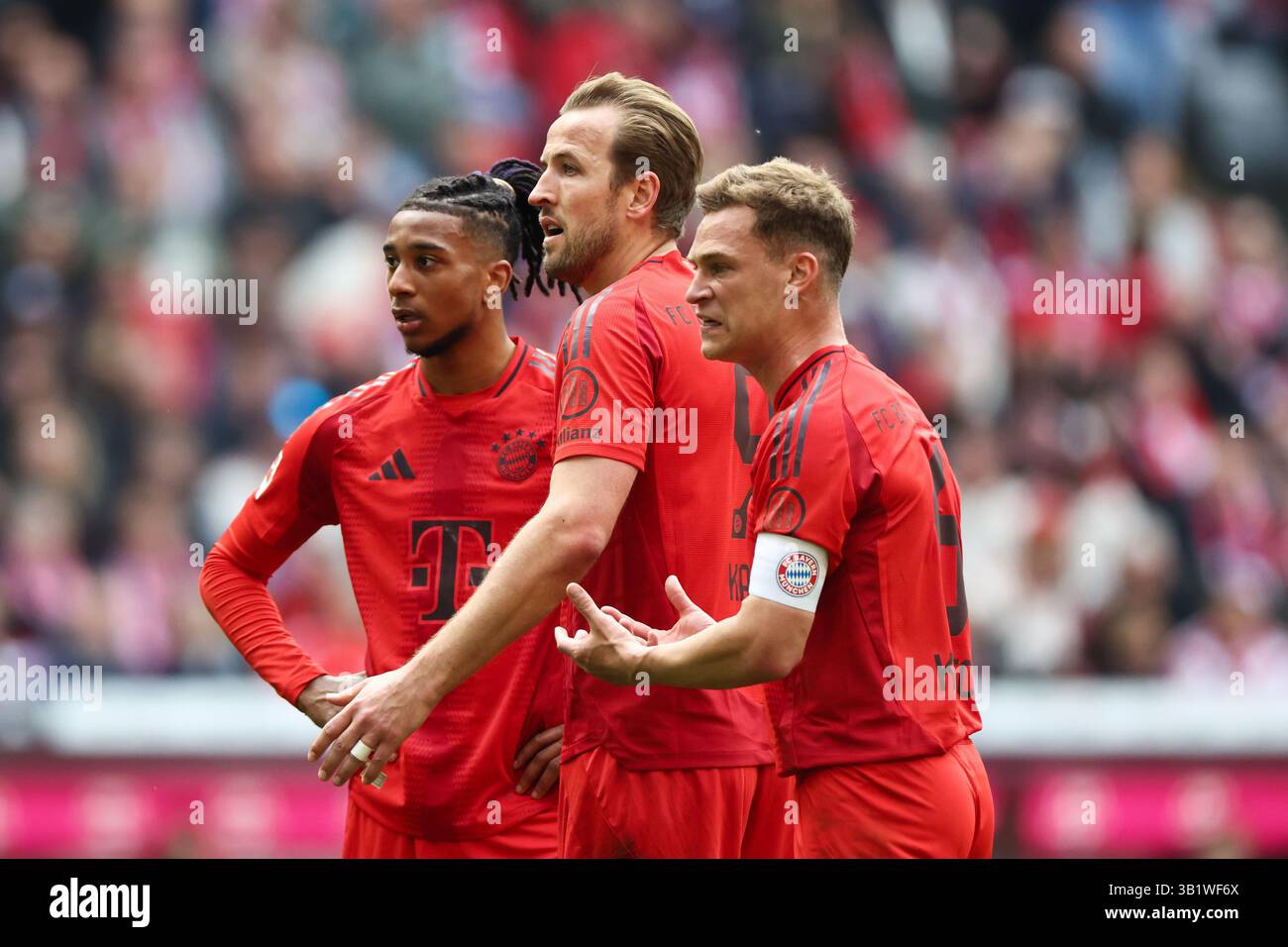26 April 2025, Bavaria, Munich: Soccer: Bundesliga, Bayern Munich - FSV ...