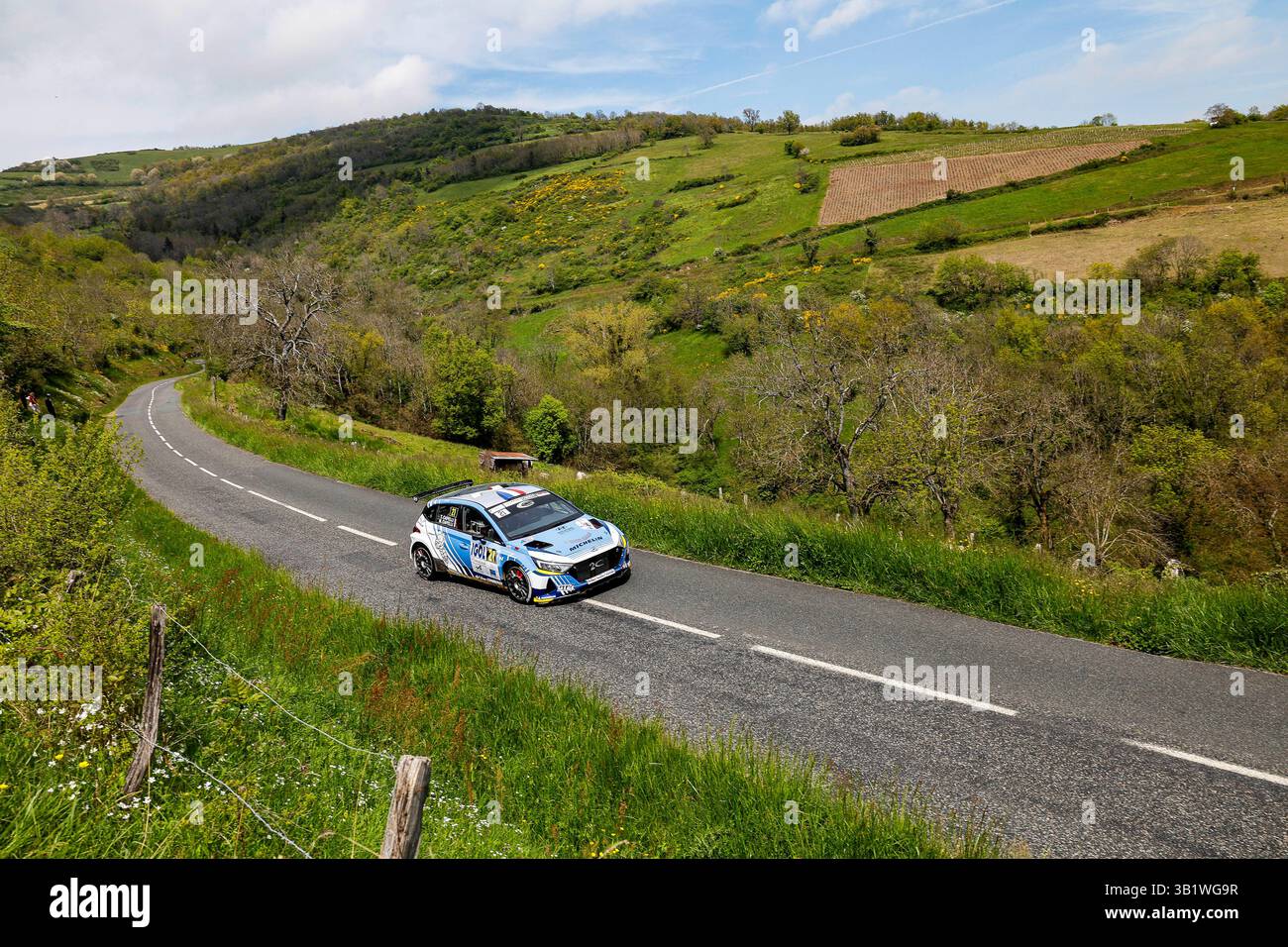21 CAPELLI Thomas, CAPELLI Marine, Hyundai i20N Rally2, 2C Competition ...