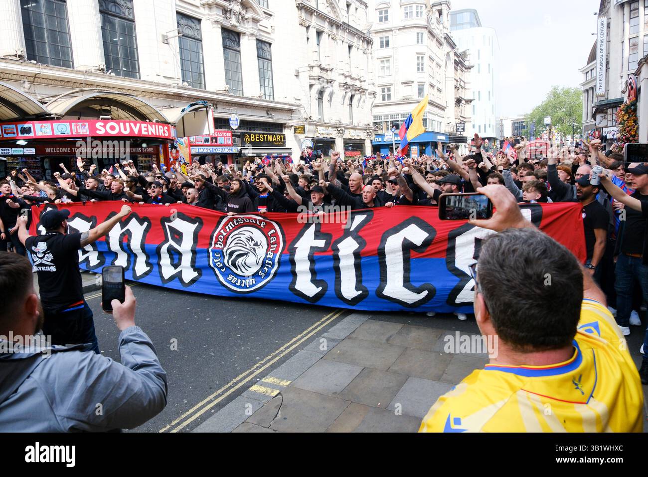 Piccadilly Circus, London, UK. 26th Apr 2025. Crystal Palace ultras ...