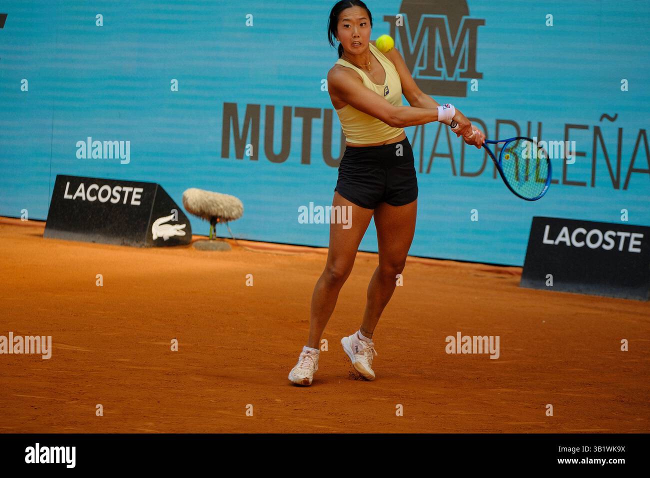 Madrid, Spain. 26th Apr, 2025. Tennis WTA, individual Women: Mutua ...