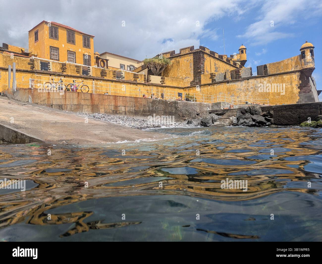 Forte sao tiago funchal madeira hi-res stock photography and images - Alamy