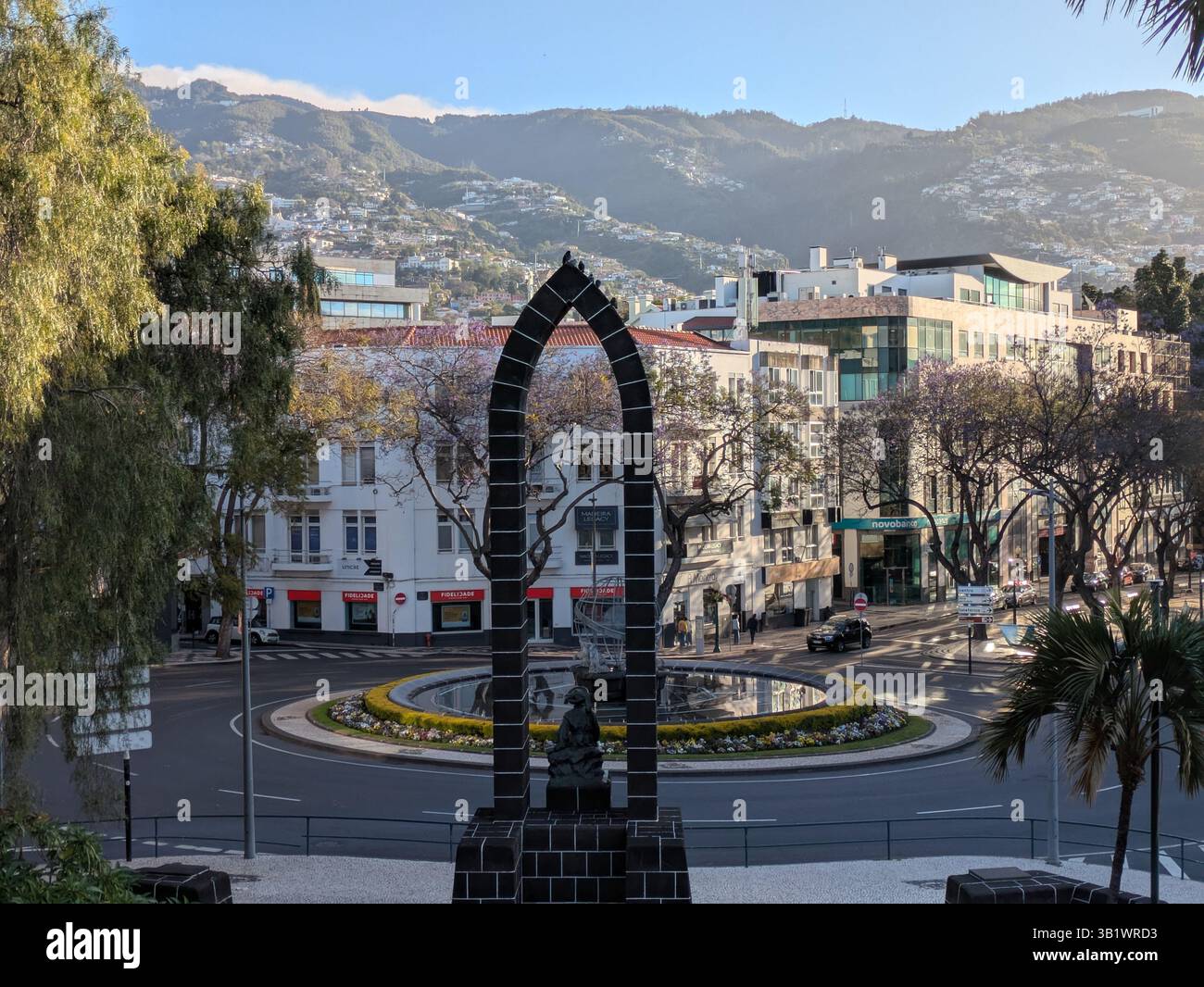 Funchal buildings hi-res stock photography and images - Alamy