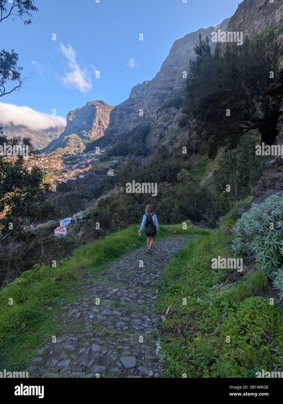 Hiking path leading down to Valley of the Nuns Stock Photo - Alamy
