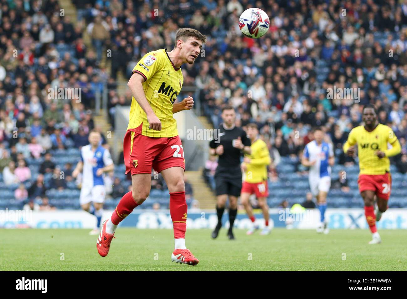 Burnley, UK. 26th Apr, 2025. Turf Moor, Bunrley, England, December 21th 2024: James Morris (22 ...