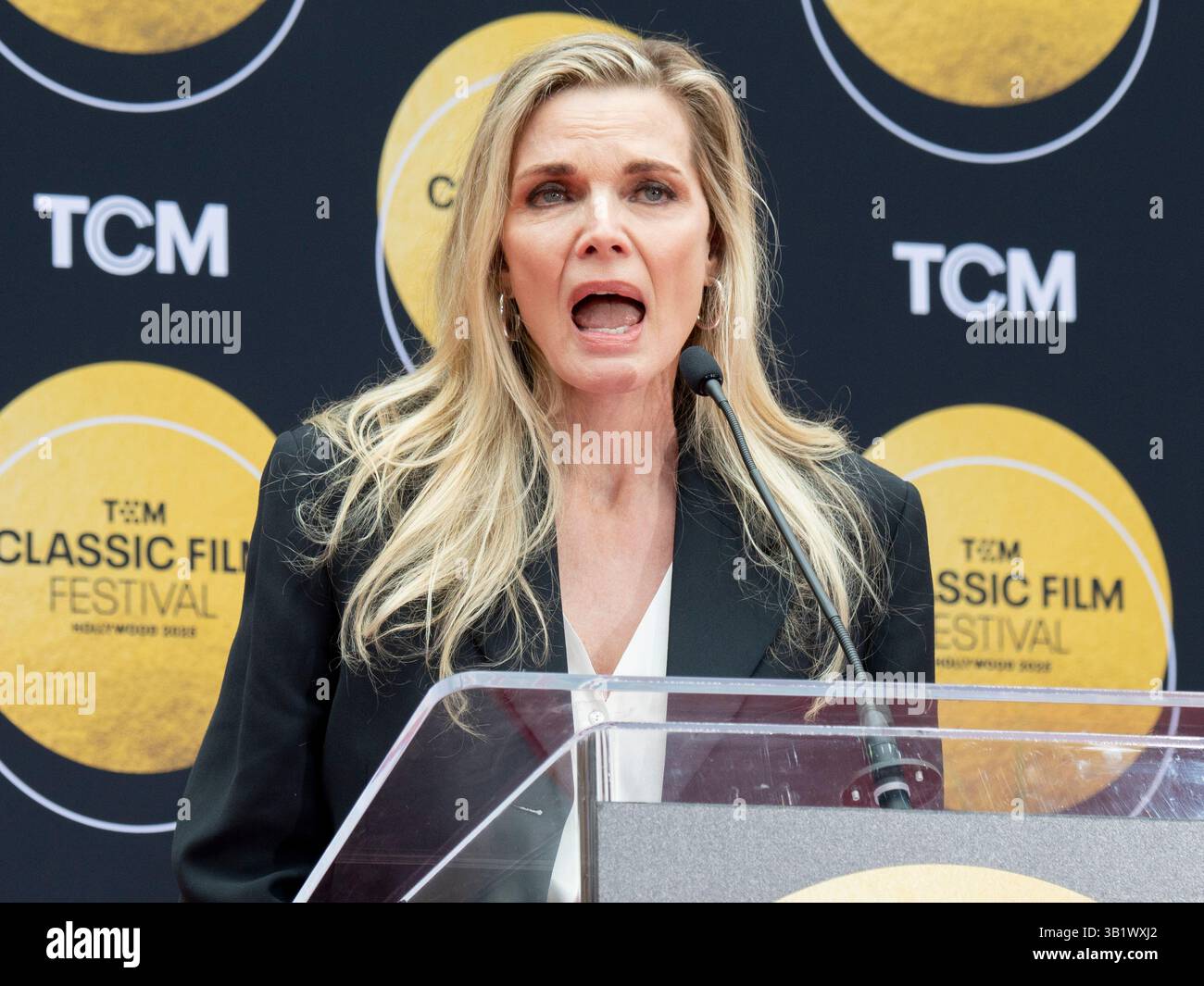 Hollywood, California, USA. 25th Apr, 2025. Michelle Pfeiffer. TCM ...