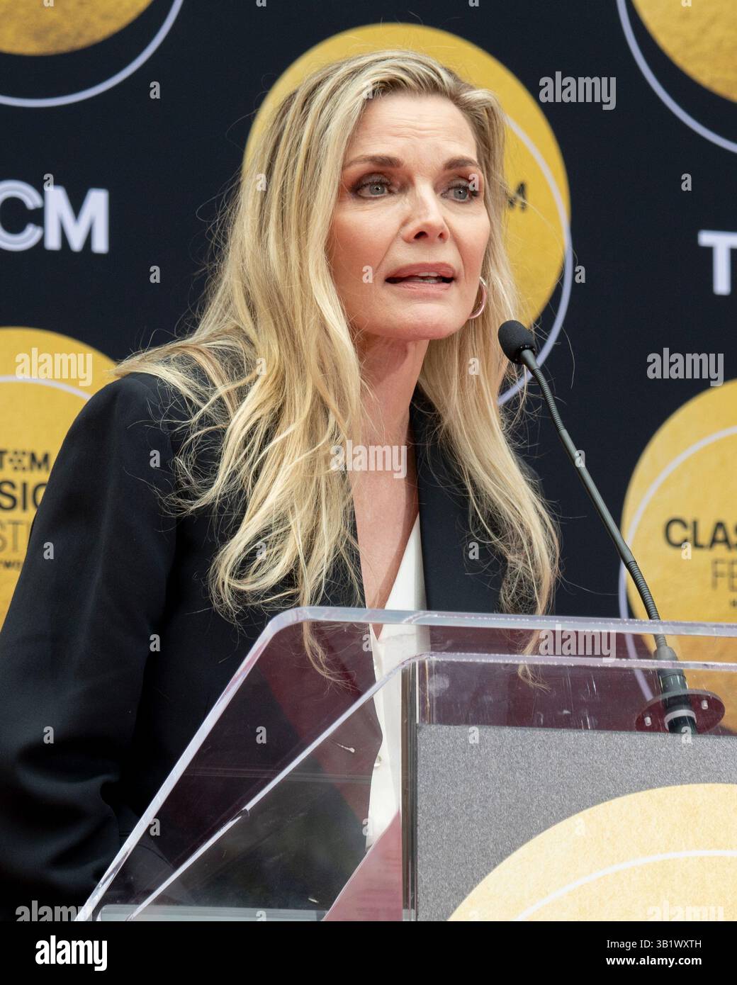 Hollywood, California, USA. 25th Apr, 2025. Michelle Pfeiffer. TCM ...