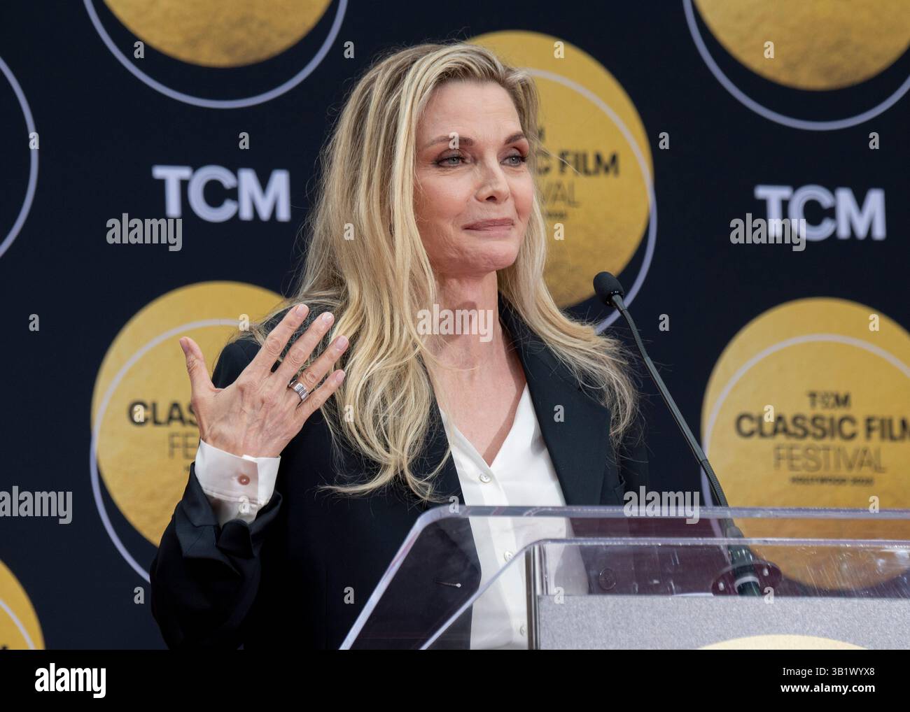 Hollywood, California, USA. 25th Apr, 2025. Michelle Pfeiffer. TCM ...
