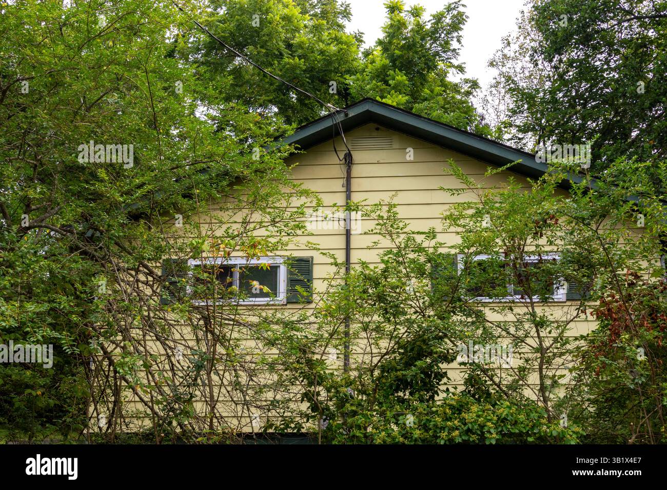 Scenes from historic Oak Ridge, Tennessee, the Secret City of the ...