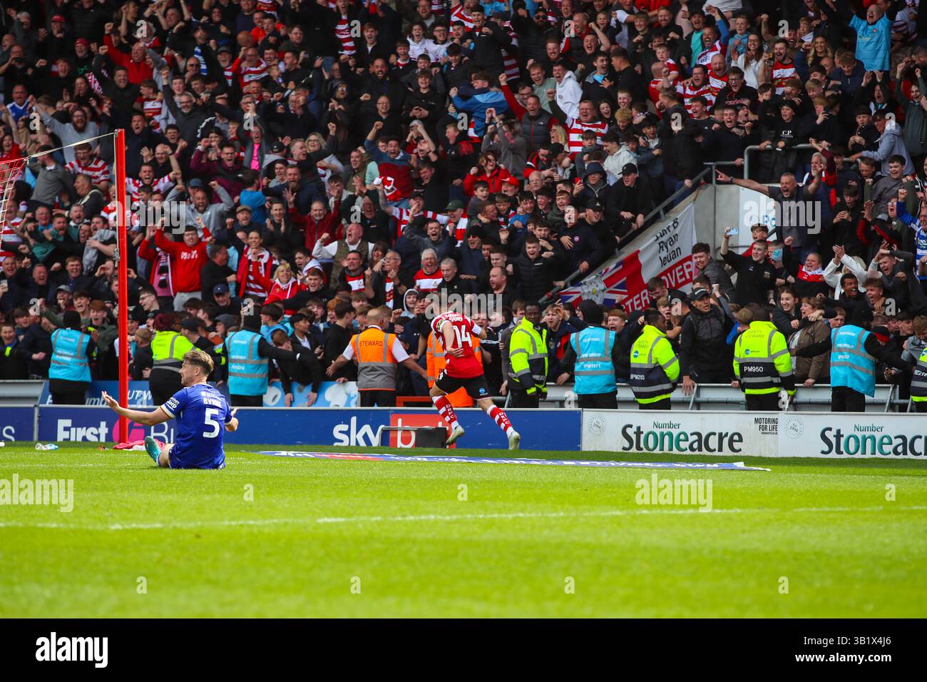 Eco - Power Stadium, Doncaster, England - 26th April 2025 Billy Sharp ...