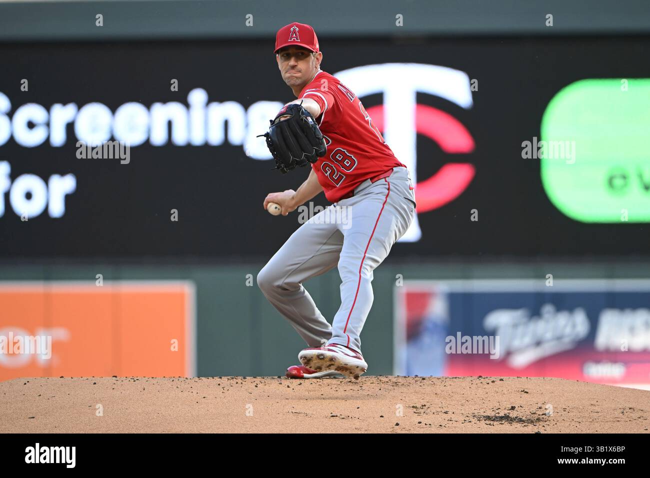 Los Angeles Angels pitcher Kyle Hendricks throws against the Minnesota ...