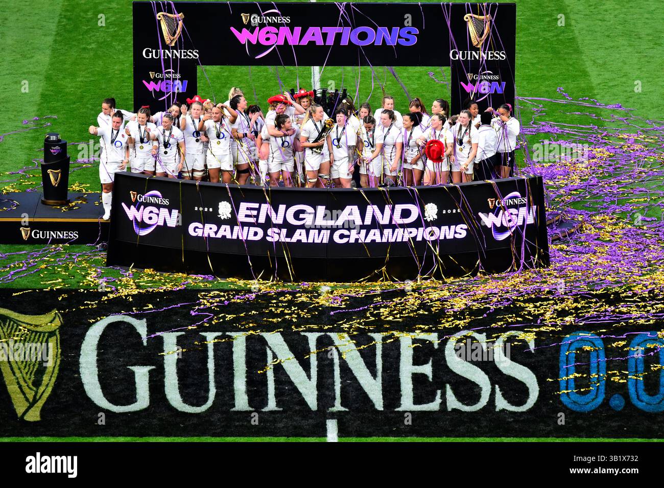 Twickenham, UK. 26th Apr, 2025. England France Womens Six Nations Rugby ...
