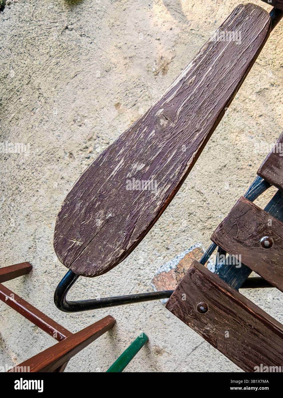 Timeworn furniture hi-res stock photography and images - Alamy