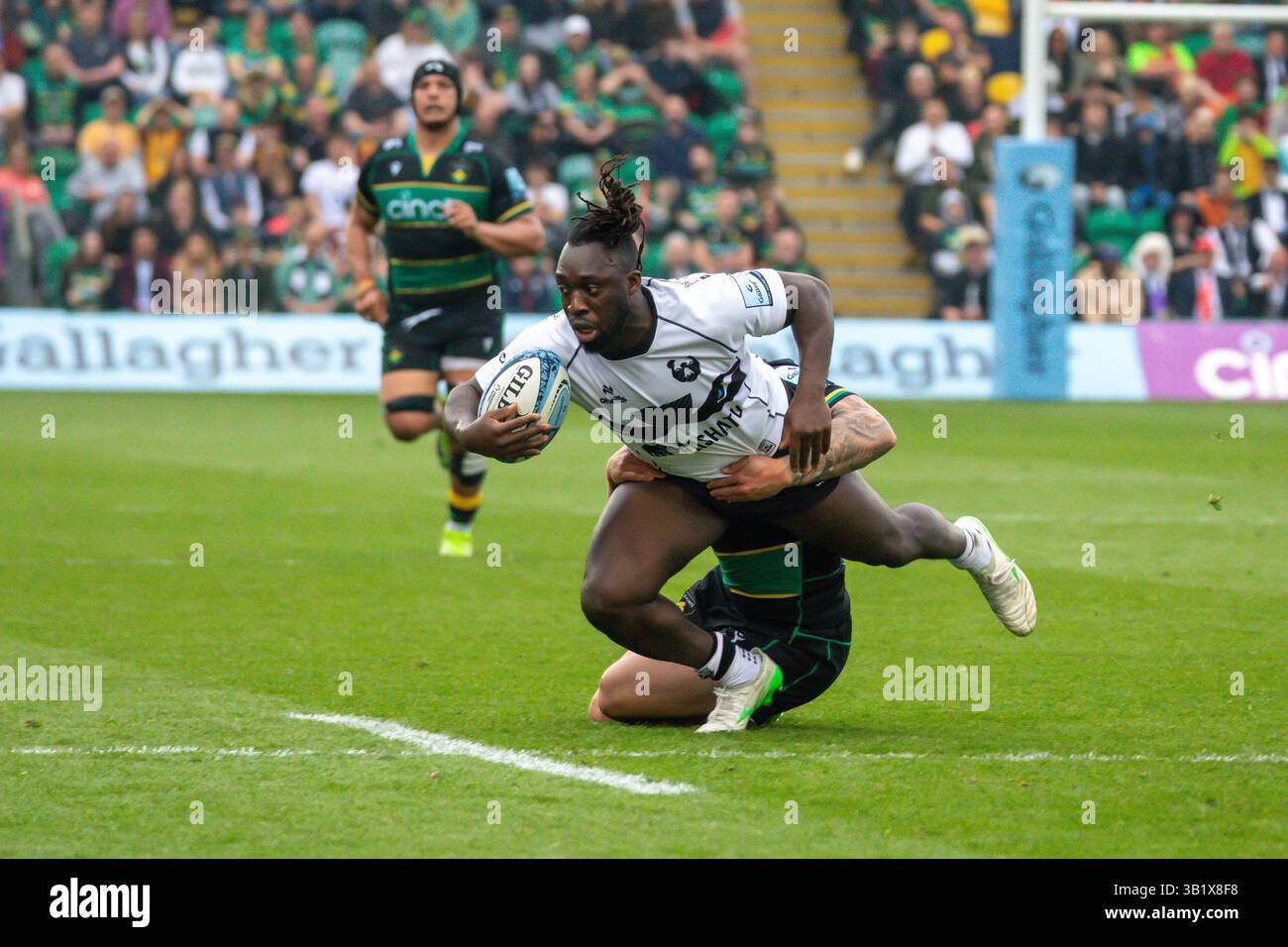 Northampton, UK, 26th April 2025 Bristol Bears winger Gabriel Ibitoye ...
