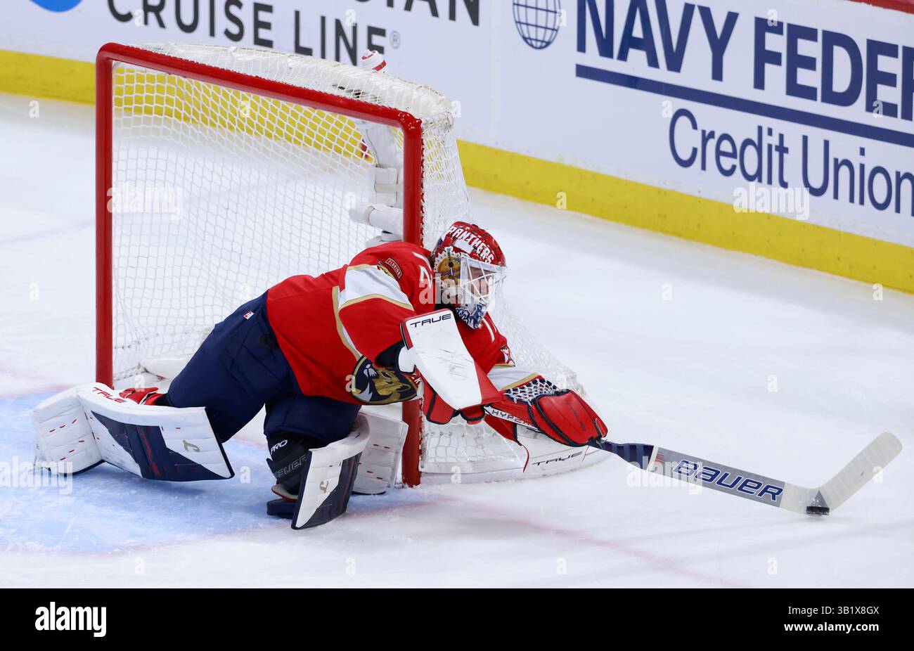 Florida Panthers goaltender Sergei Bobrovsky (72) makes a save against ...