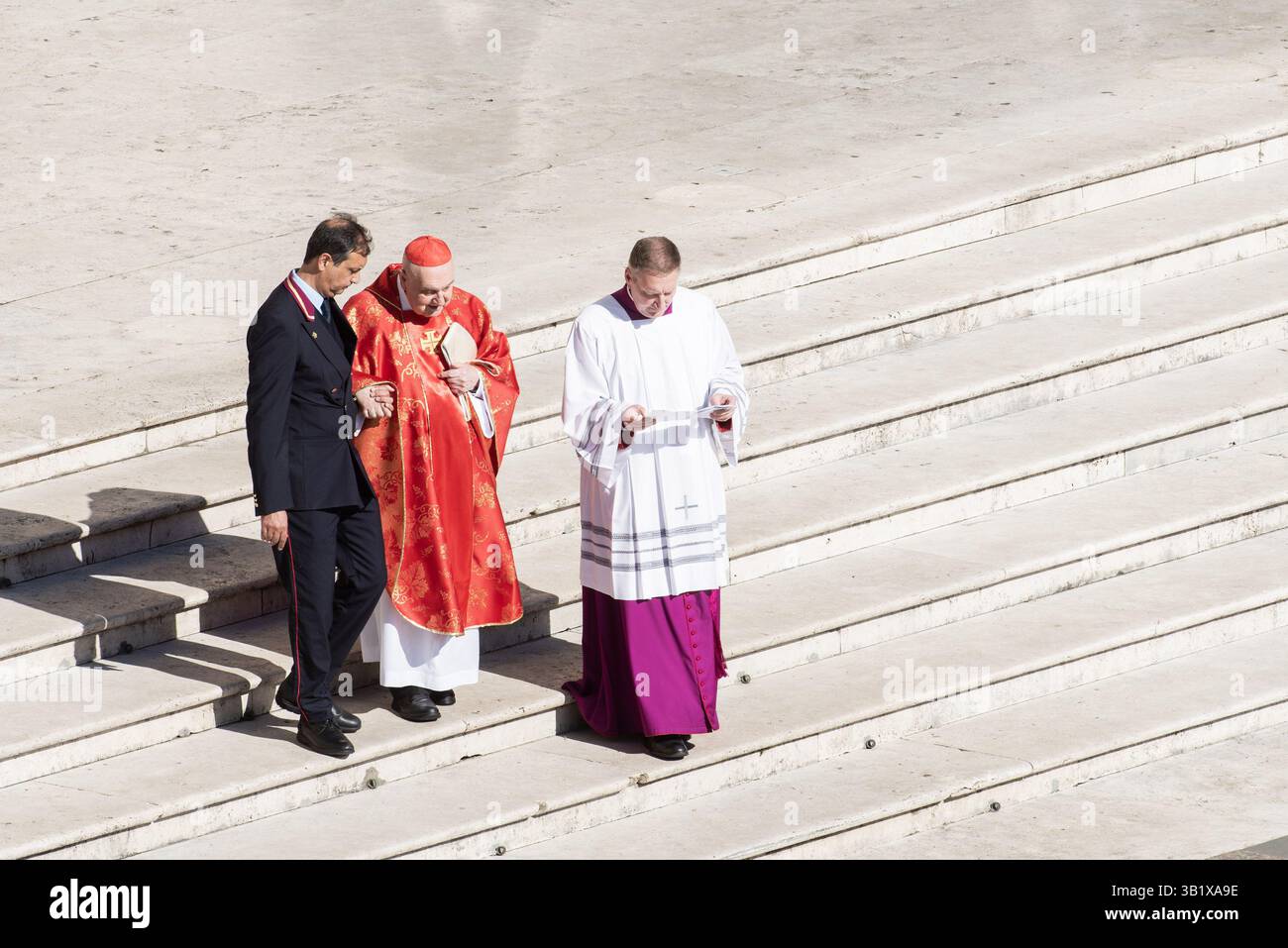 **NO LIBRI** Italy, Rome,Vatican 2025/4/26 Cardinal Angelo Comastri (C ...