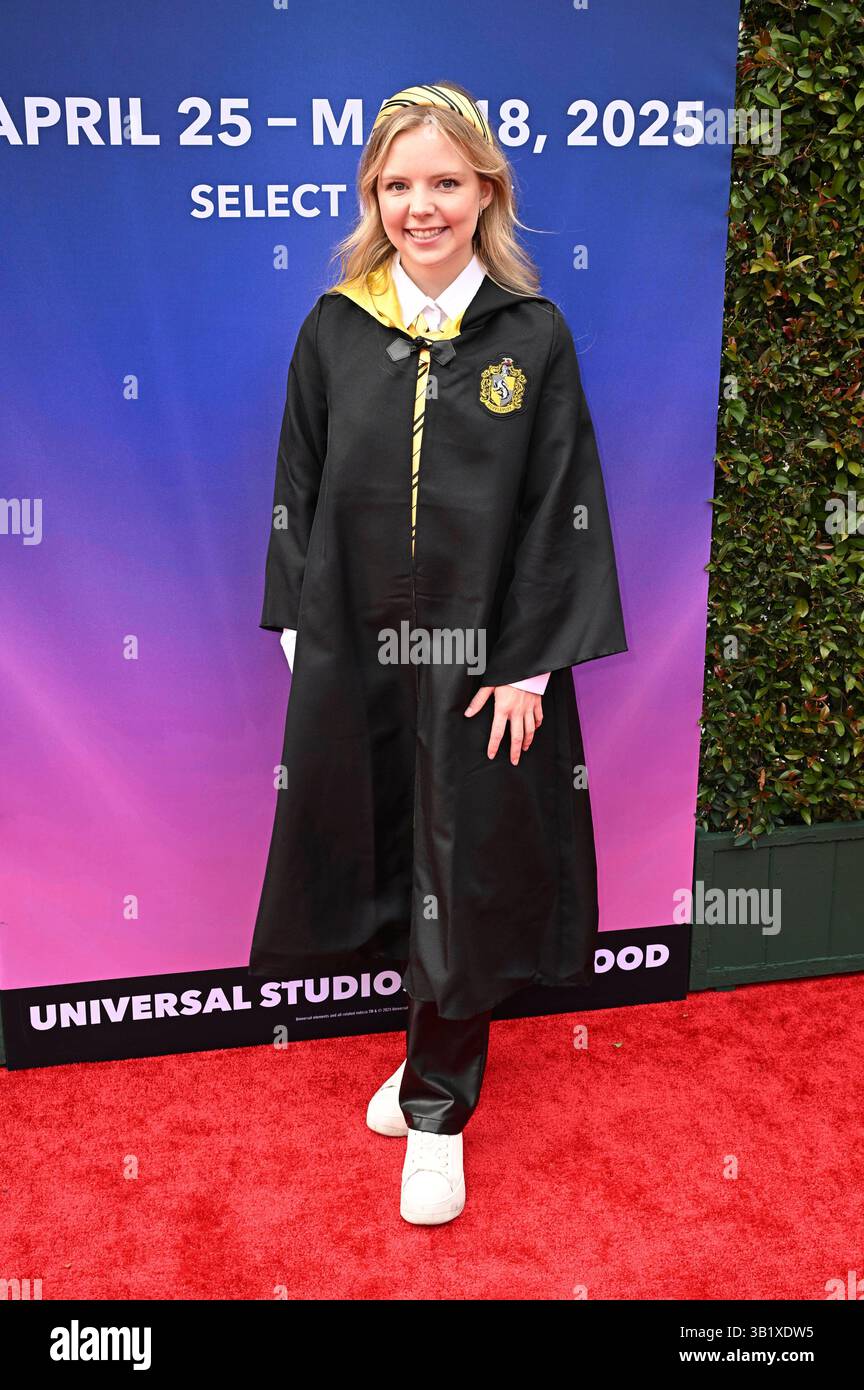 Jessica Kaylee bei der Eröffnung der Universal Fan Fest Nights in den ...