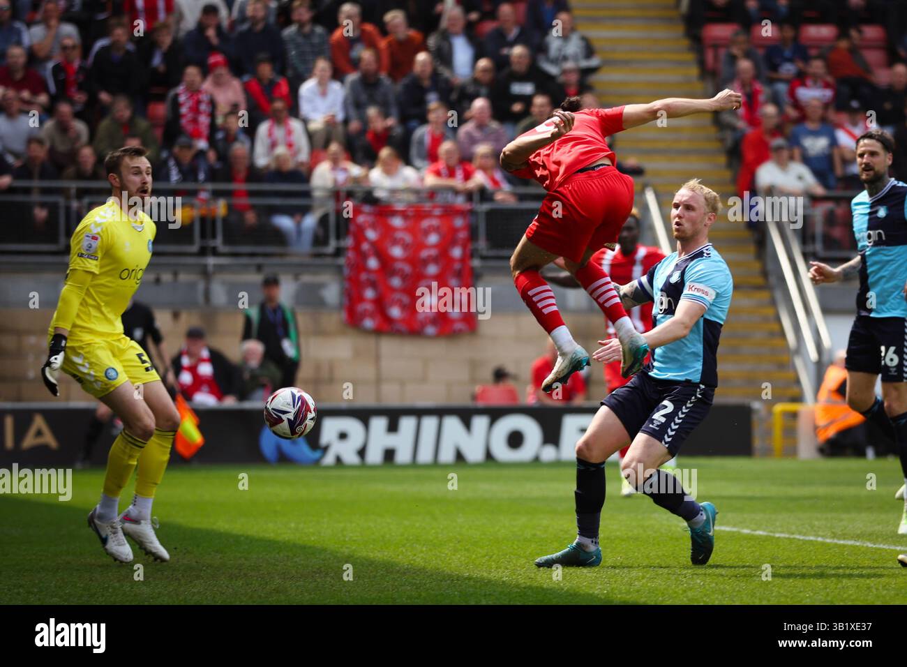 Randell Williams of Leyton Orient scores the first goal for his team ...