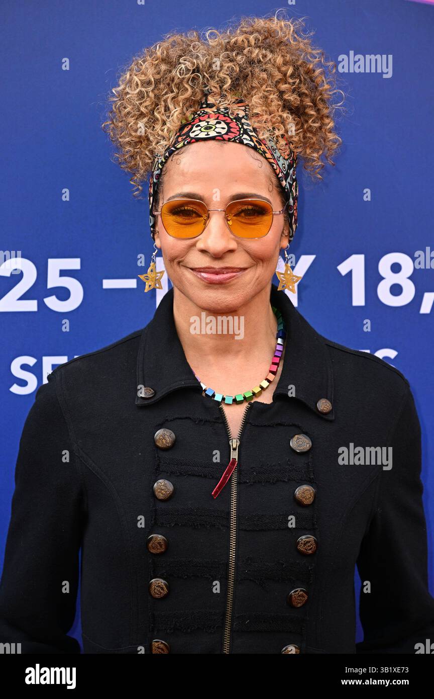 Michelle Hurd bei der Eröffnung der Universal Fan Fest Nights in den ...