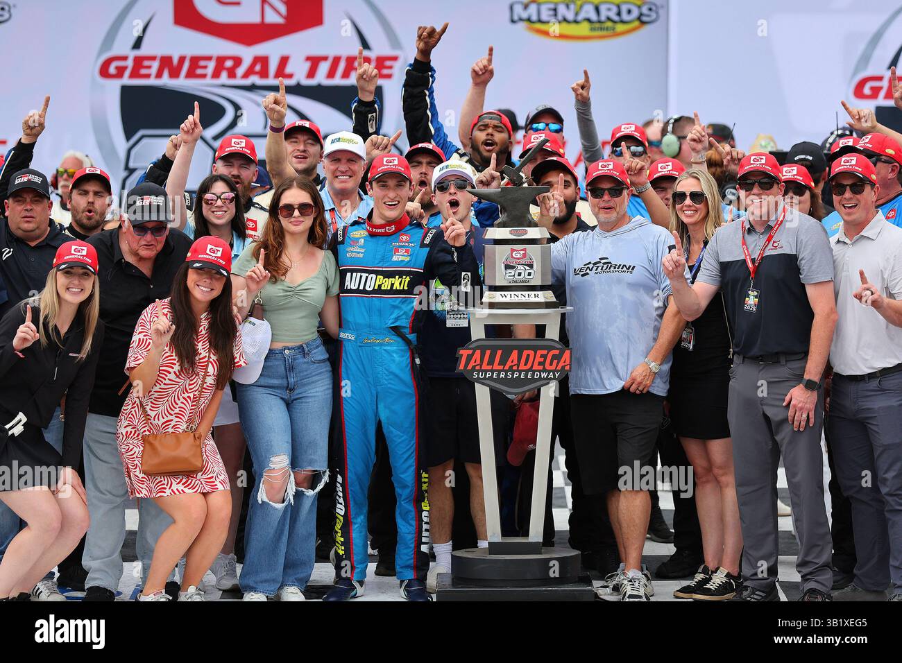 TALLADEGA, AL - APRIL 26: #20 Lawless Alan, AUTOParkit Toyota ...