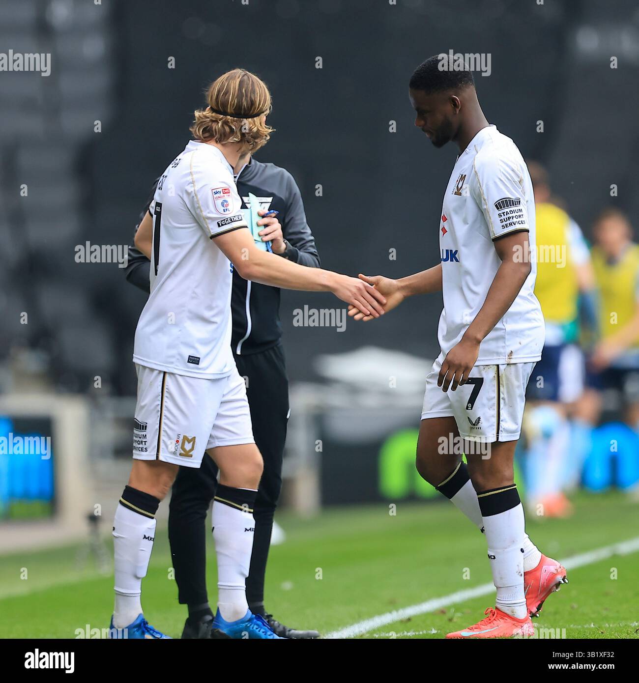 Milton Keynes Dons Forward Jonathan Leko (7) is substituted by Milton ...