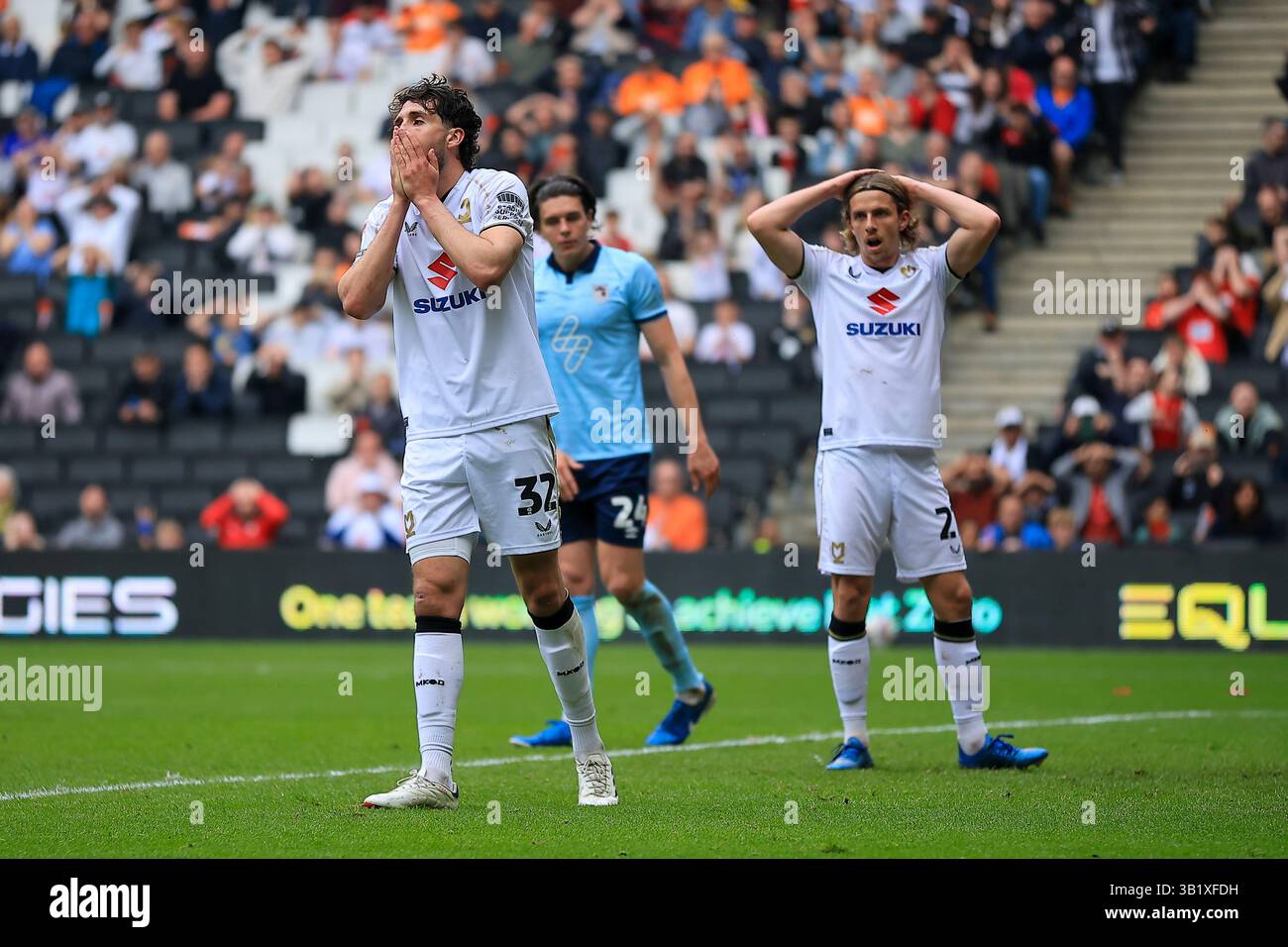 CHANCE Milton Keynes Dons Defender Jack Sanders (32) during the EFL ...