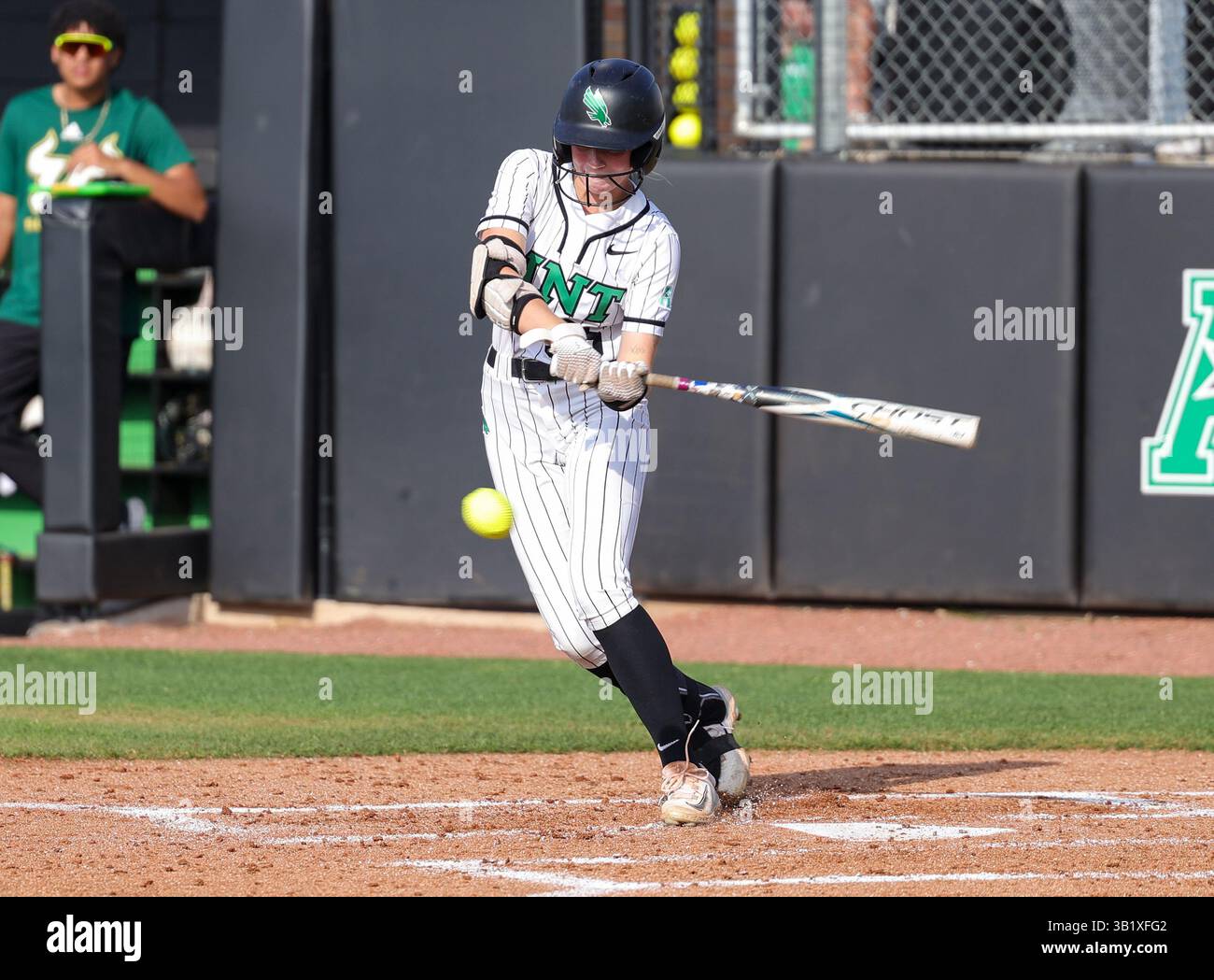 April 25, 2025: University of North Texas Taylor Pratt (35) pitches the ...