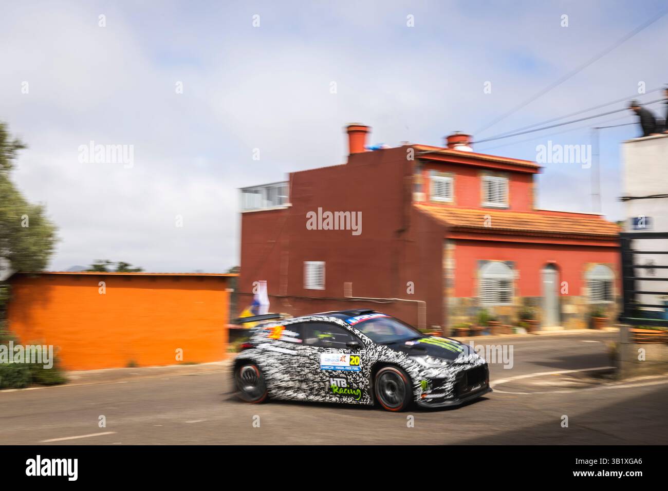 Las Palmas, Espagne. 26th Apr, 2025. 20 Oliver SOLBERG, Elliot ...