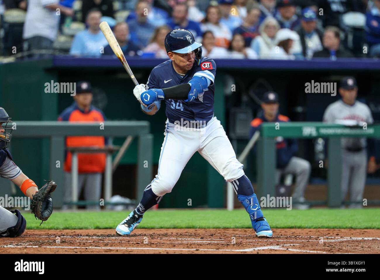 Kansas City, MO, USA. 25th Apr, 2025. Kansas City Royals catcher Freddy ...
