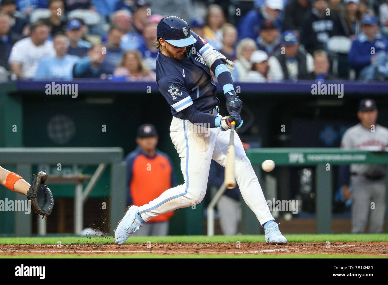 April 25, 2025: Kansas City Royals shortstop Bobby Witt Jr. (7) bats ...