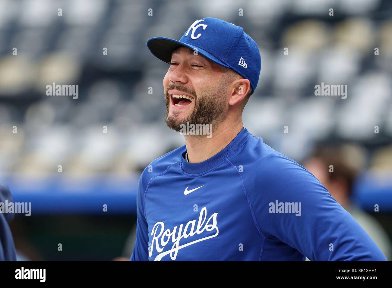 April 25, 2025: Kansas City Royals relief pitcher Lucas Erceg (60) is ...