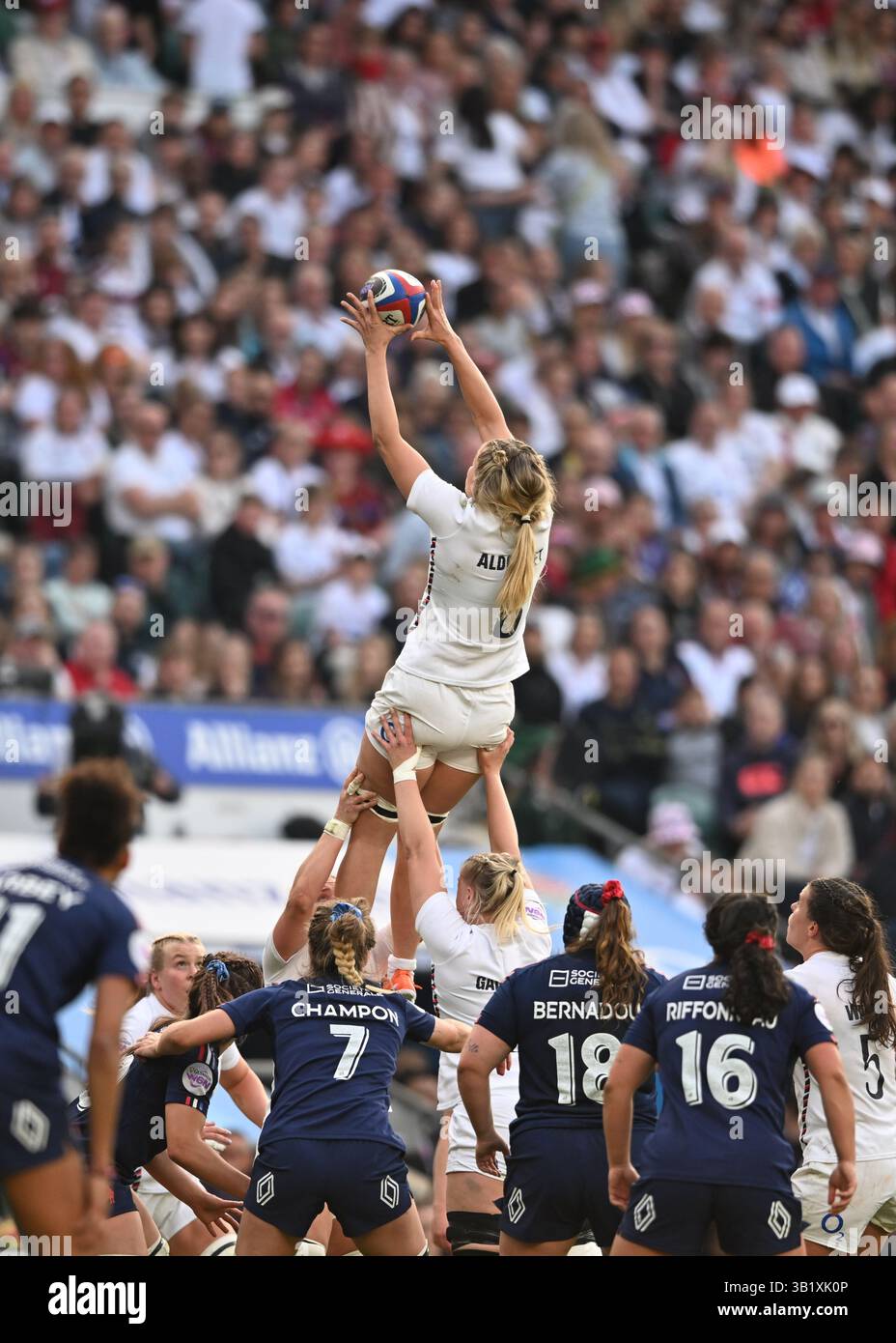 Zoe aldcroft womens rugby hi-res stock photography and images - Alamy