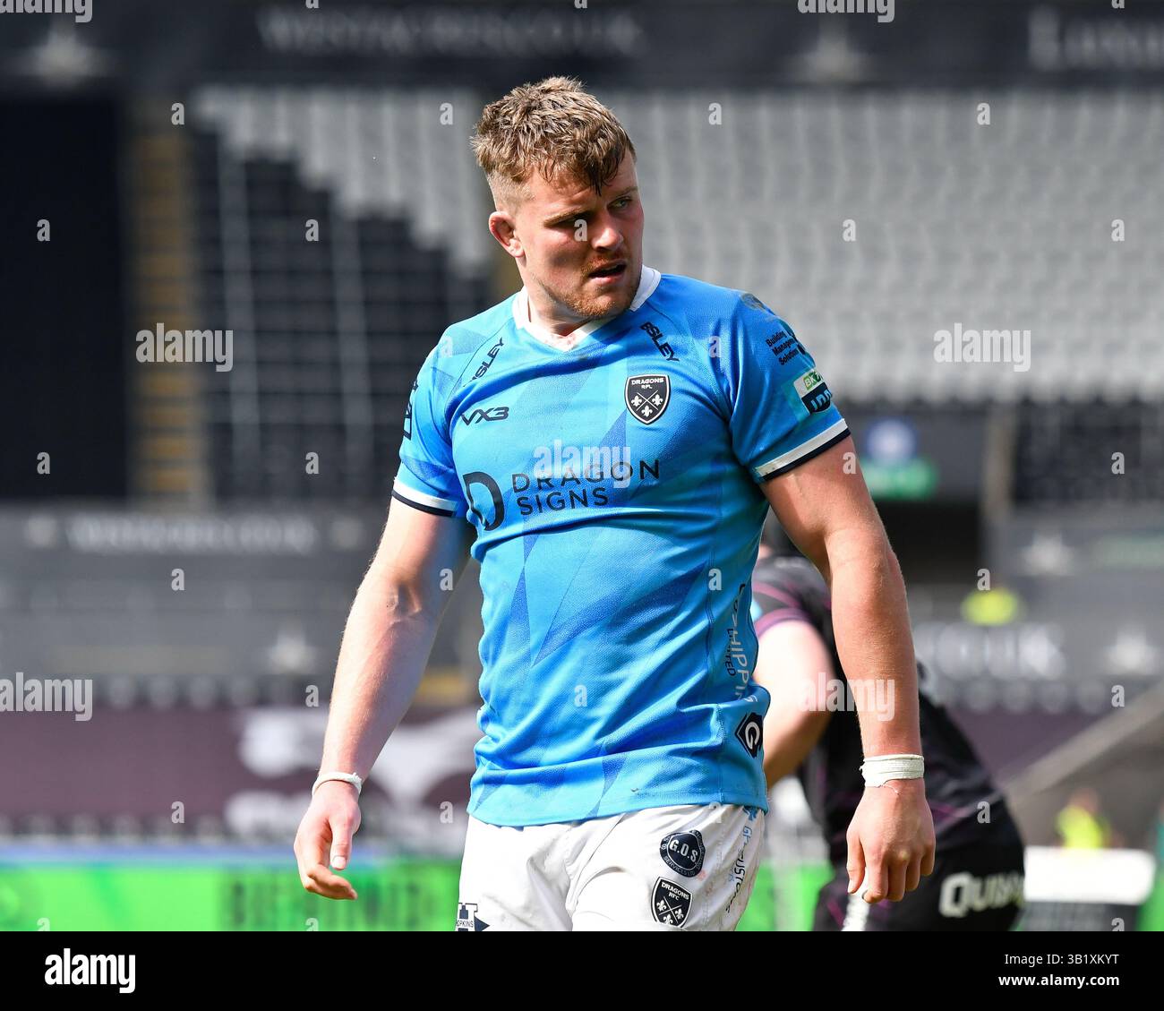 Swansea, Wales. 26 April 2025. Shane Lewis-Hughes of Dragons RFC during ...