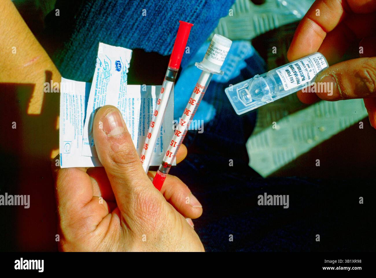 Hiv drug users hi-res stock photography and images - Alamy