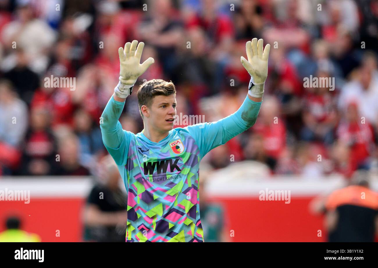 goalwart Finn DAHMEN (A) gesture, soccer 1st Bundesliga, 31st matchday ...