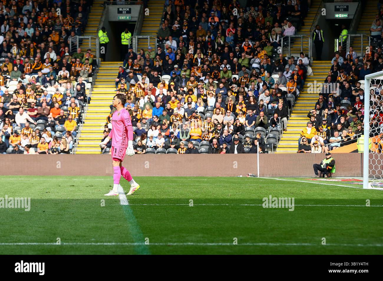 MKM Stadium, Hull, England - 26th April 2025 Ivor Pandur Goalkeeper of ...