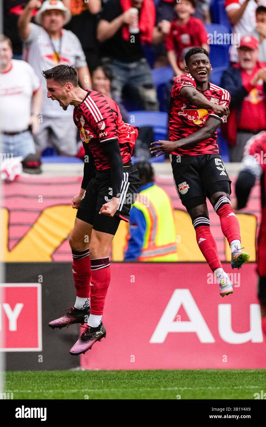 New York Red Bulls players celebrate aftera goal against CF Montréal ...