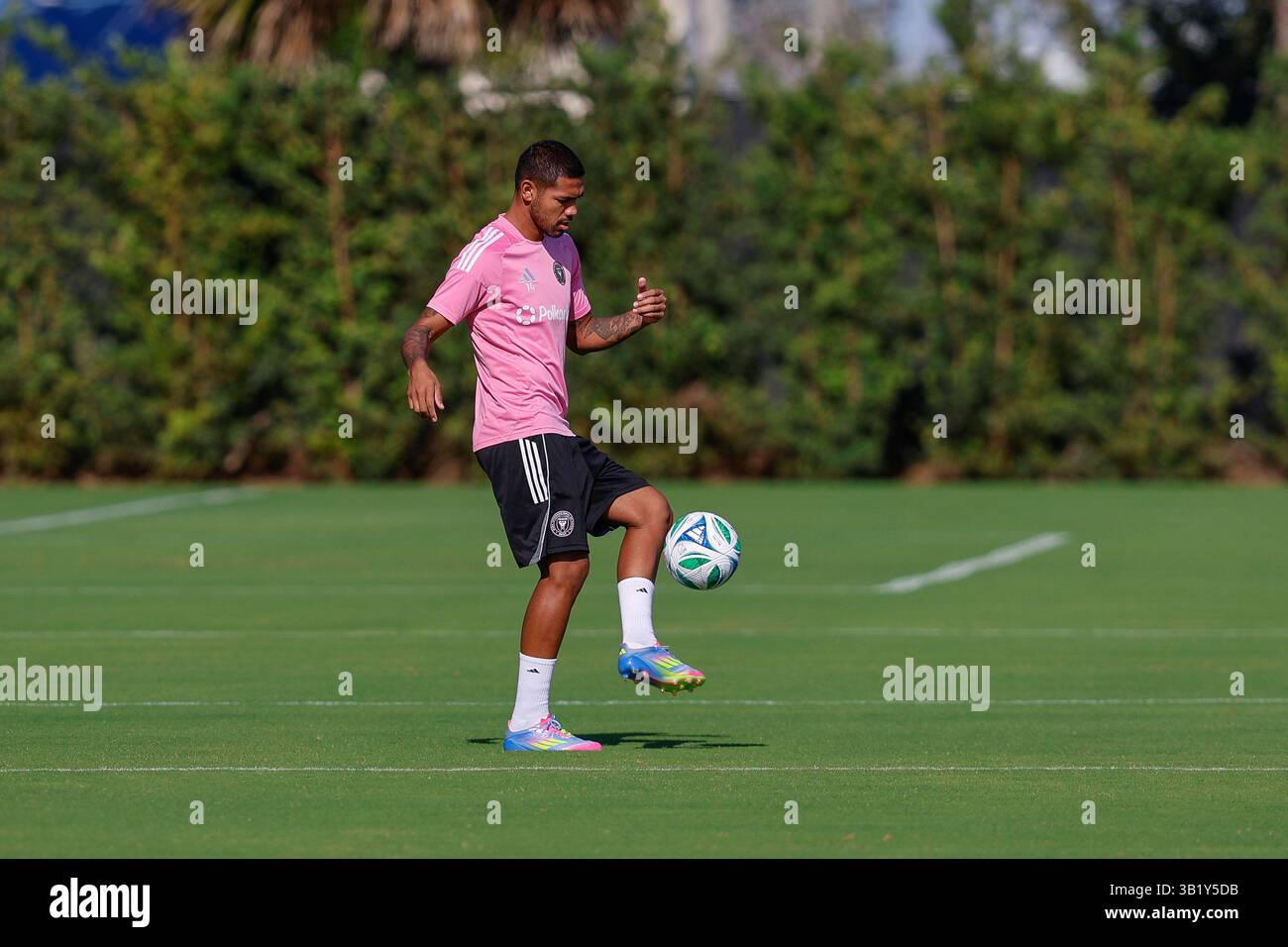FORT LAUDERDALE, FL - APRIL 26: Yannick Bright (42) of Inter Miami CF ...