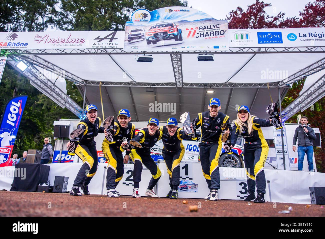 CORBERAND Yoan, STIRLING Florence, Renault Clio Rally5, DESLAURIERS SABLONNIERE Julien, BRUNEL ...