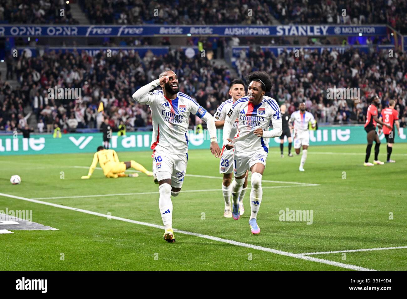 10 Alexandre LACAZETTE (ol) - 11 Malick FOFANA (ol) during the Ligue 1 ...