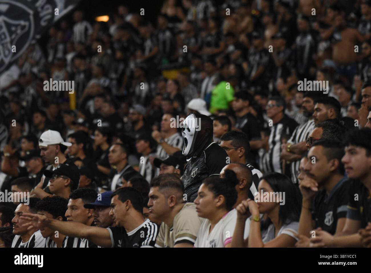 Fortaleza, Brazil. 26th Apr, 2025. Arena Castelão Ceara fans during the ...