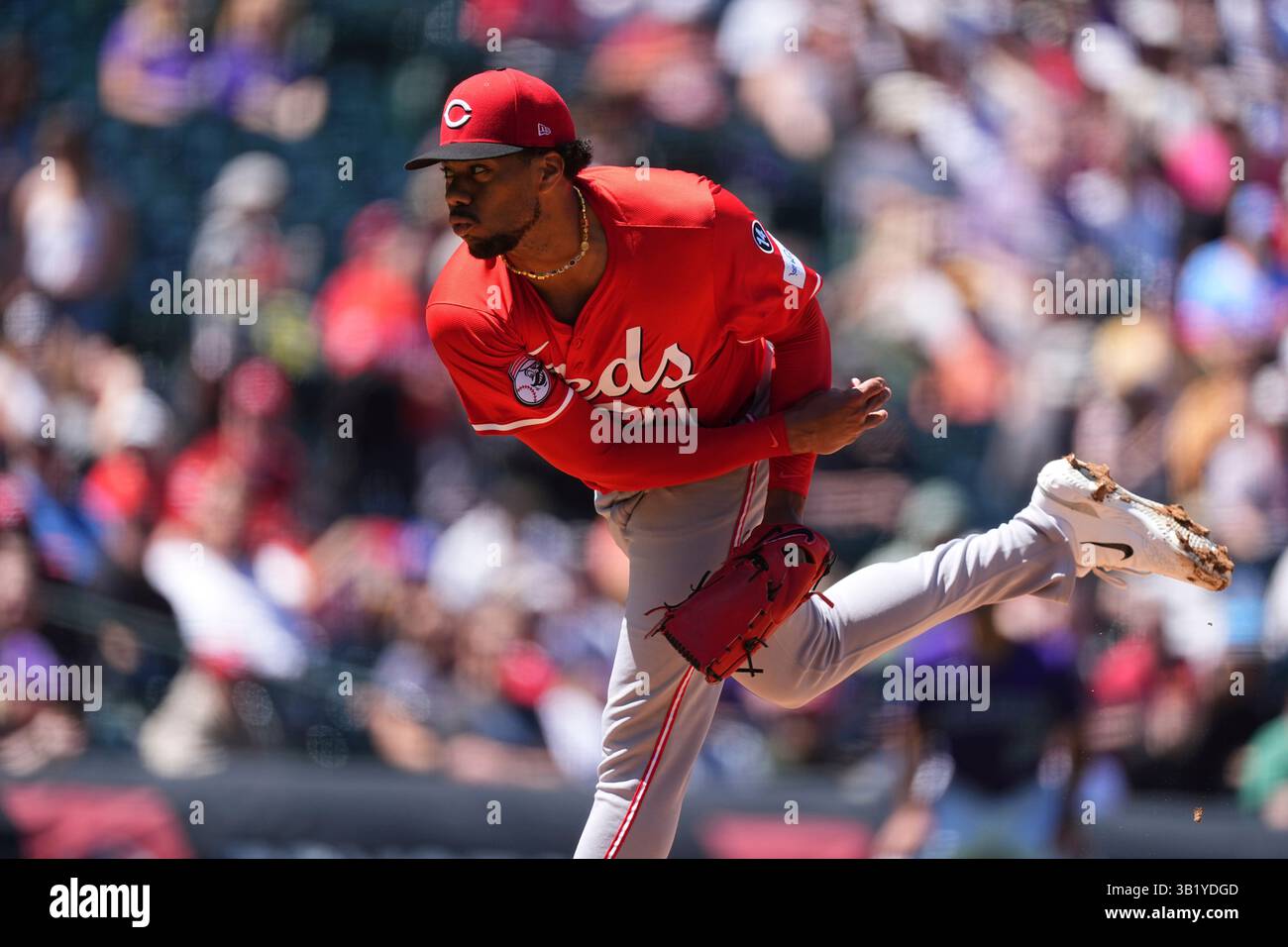 Cincinnati Reds pitcher Hunter Greene (21) in the first inning of a ...
