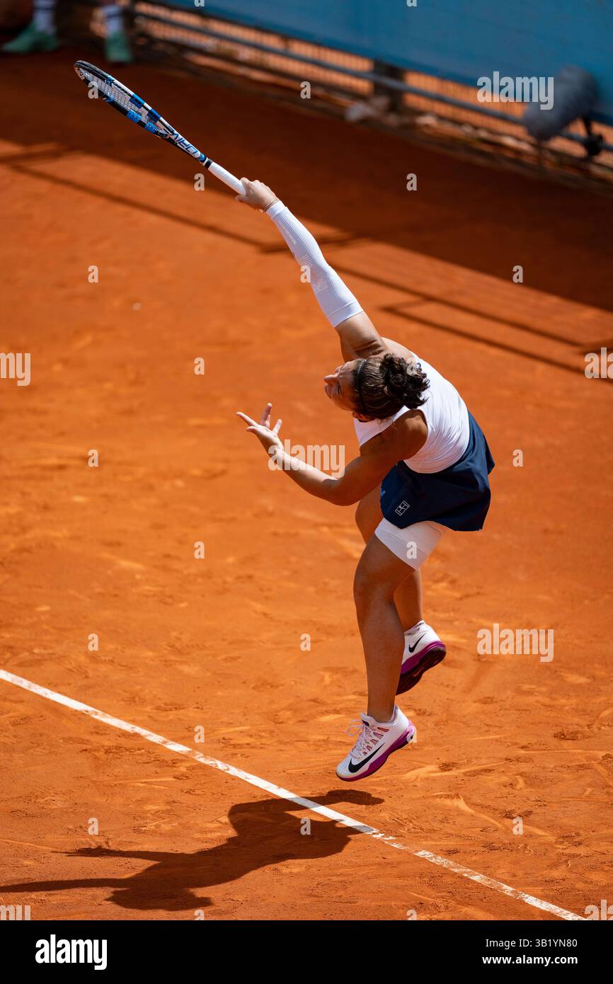 Madrid, Madrid, Spain. 26th Apr, 2025. Sara Errani of Italy is in ...